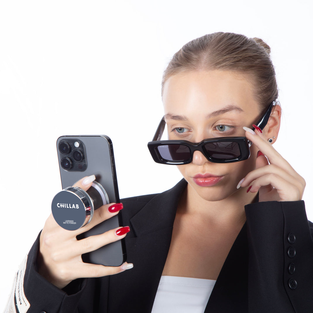 Chillab | The First-of-Its-Kind Lavender Matte Powder – CHILLAB